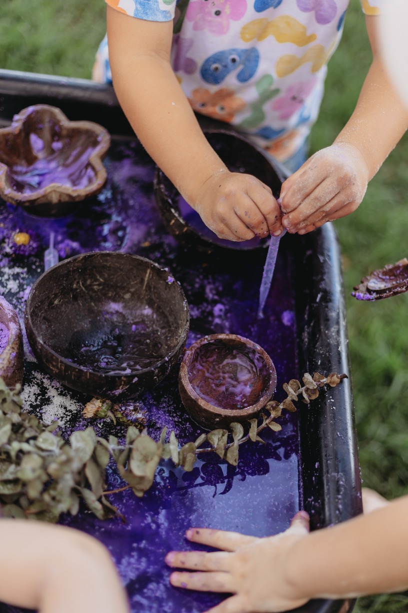 Gumtree kids messy play - Garden friends and fairies at Oriel Park ...